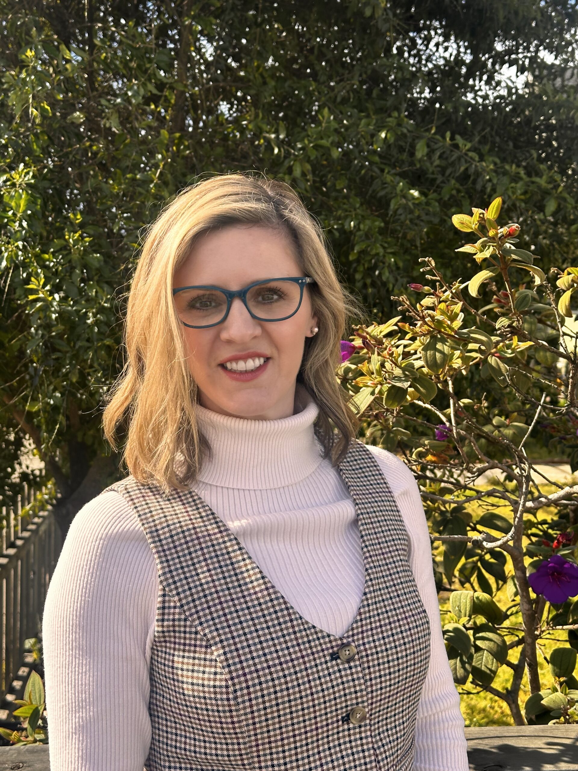 The Monarch Team | Monarch Services - 24-Hour Bilingual Crisis line - 1 ...